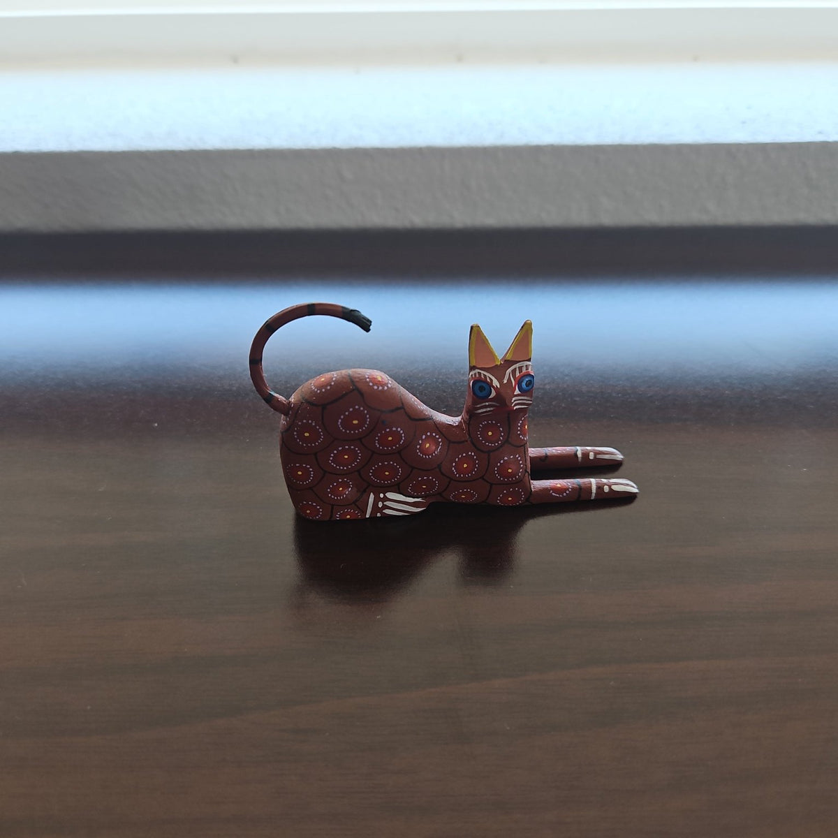 Curved Tail Cat – Cabot's Museum Trading Post