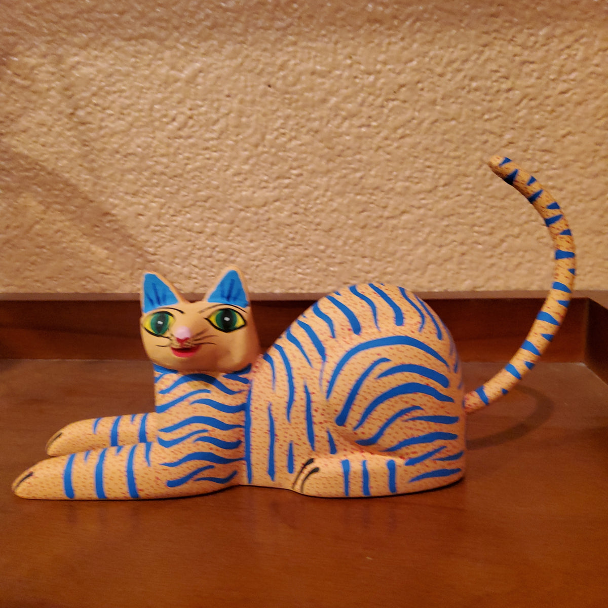Blue Striped Curved Tail Cat – Cabot's Museum Trading Post